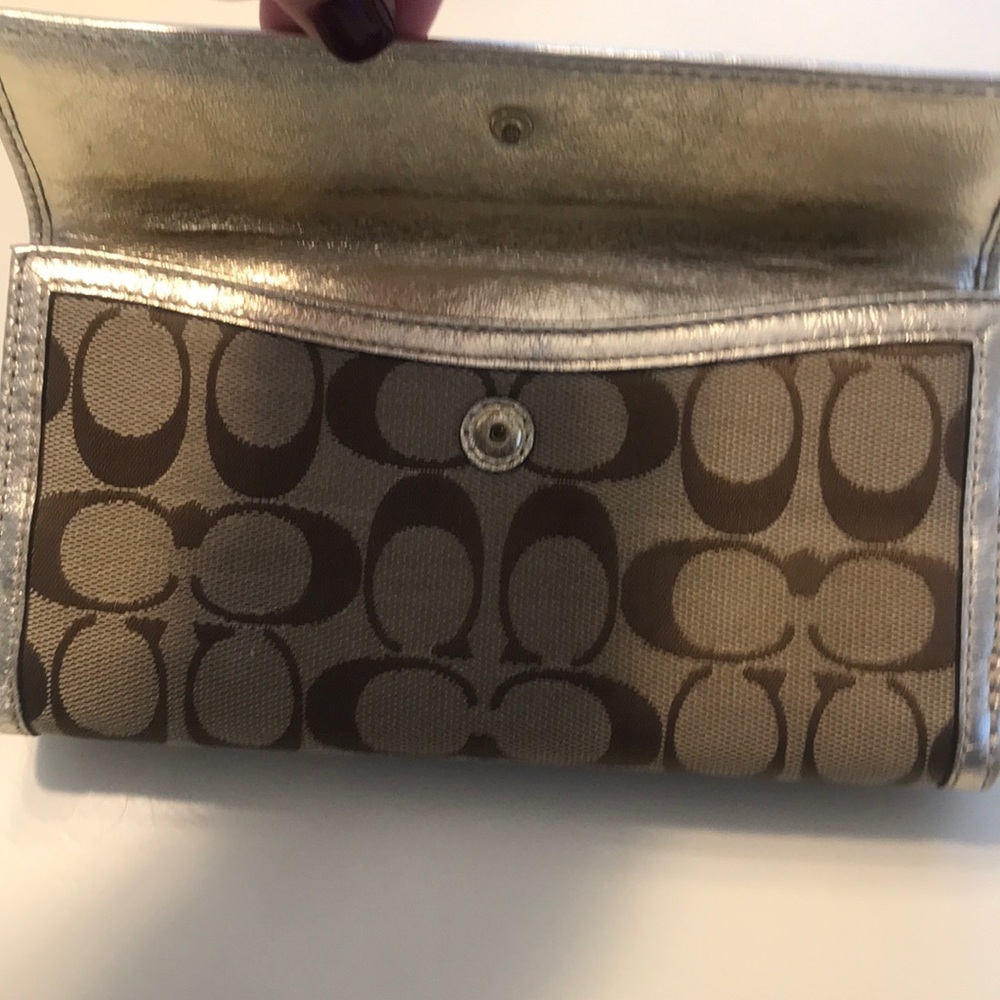 Coach Monogram Signature Wallet With Gold Detail - Gem